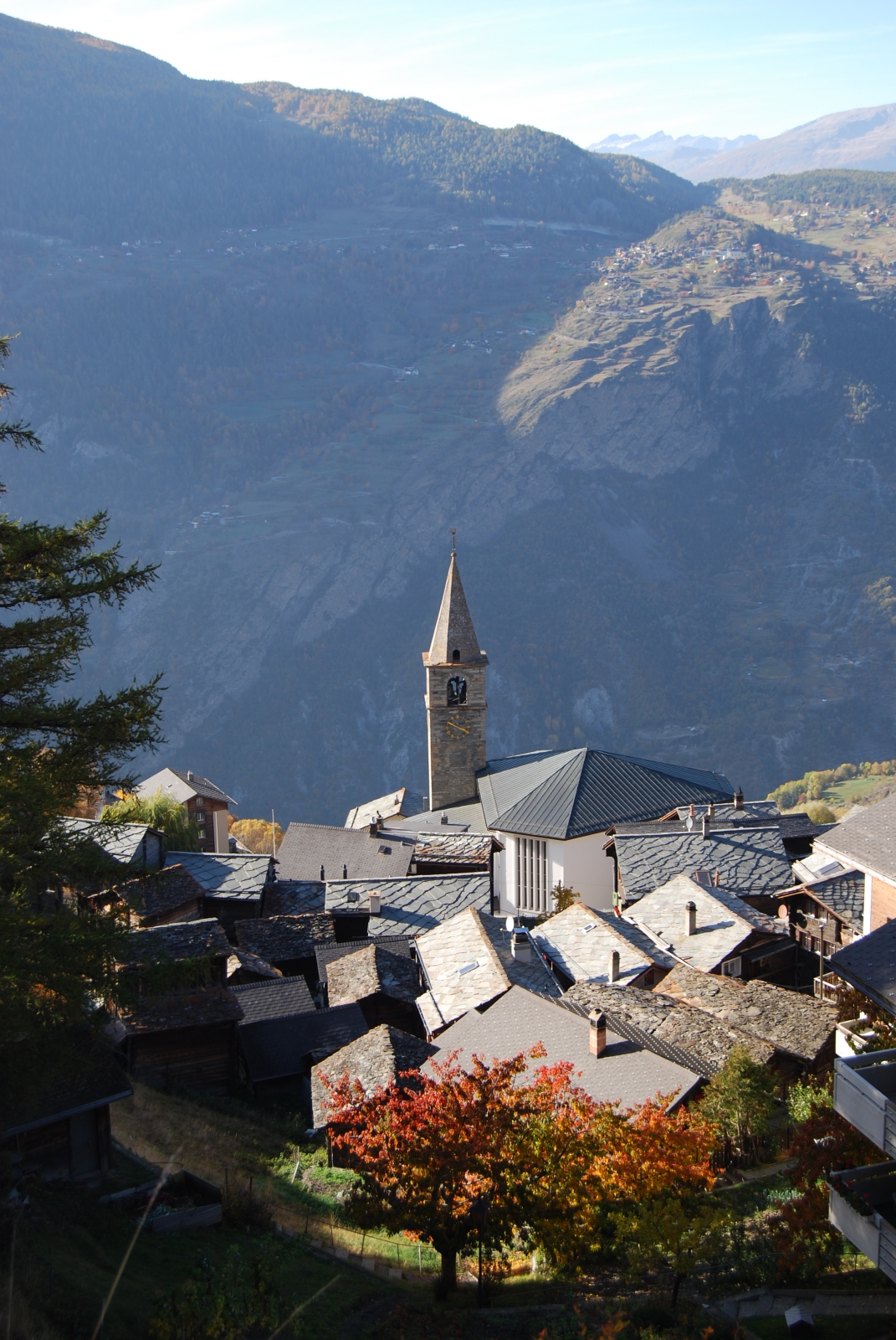 Visperterminen, ein idyllisches Bergdorf mit gelebter Tradition | Arve ...